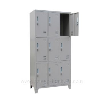Locker Besi Terdiri Dari 20 Pintu - Hefeng Furniture
